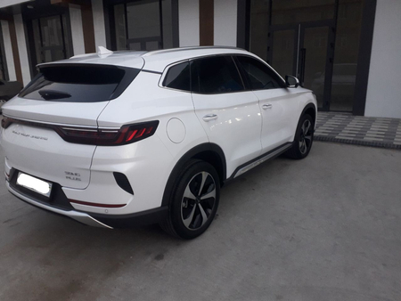 BYD song плюс (гибриб)сотилади