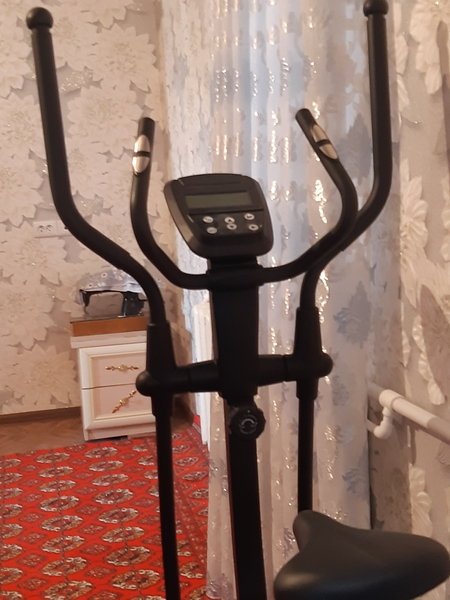 Элиптический тренажёр