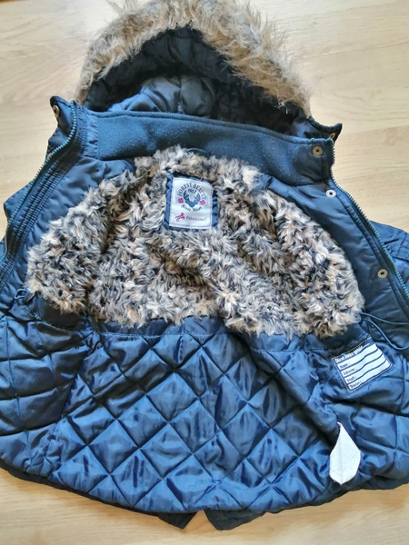 Куртка на девочку