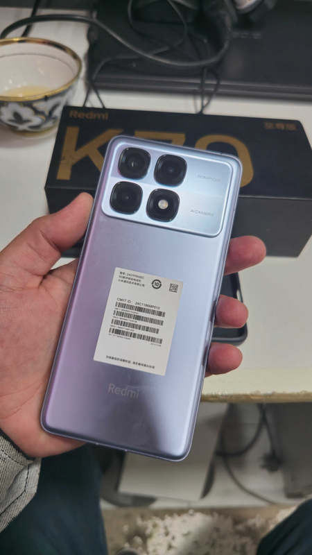 Redmi k70ultra 12/512 Yangi