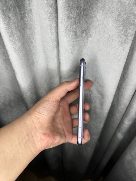 Iphone 11 ideal purple