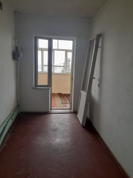 Dom sotiladi 2 xonali yangiyol shaxar beruniy 3 kv 16