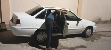 Nexa2sotiladi yaxshi avtomat karobka gaz bor