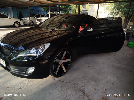 Hyundai Genesis Coupe 3.8
