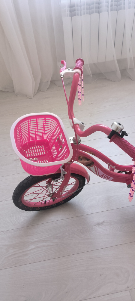 Velosiped qiz bolaga
