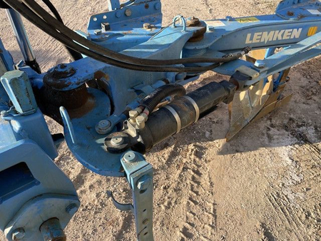 Lemken europal 7. 5 korpus bor