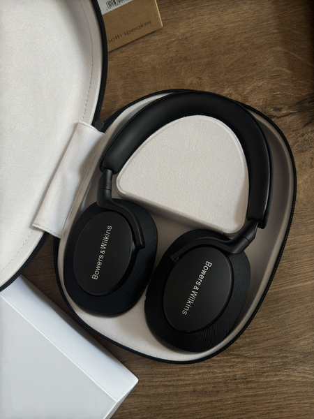 Наушники от Bowers & Wilkins px7 s2