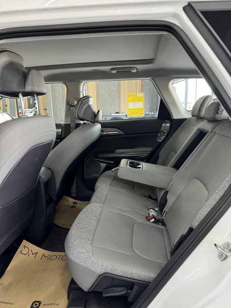 Kia EV5 Land версия под зака