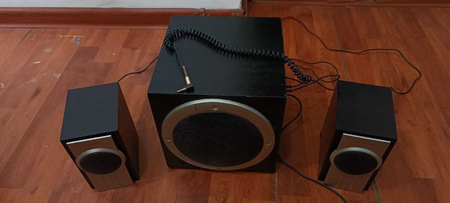 Microlab TMN1 2.1  sambufer bass  2ta bor chiqarishi moshniy