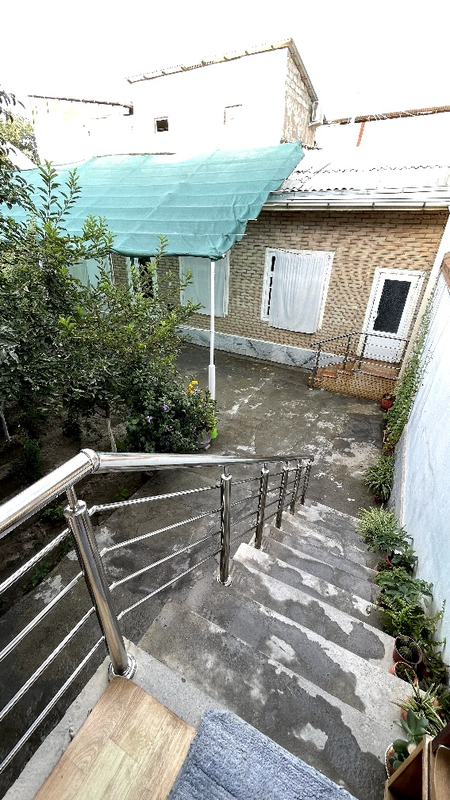 Уютный дом в старом городе