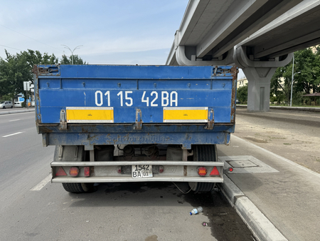 Прицеп сотилади 15 тонна