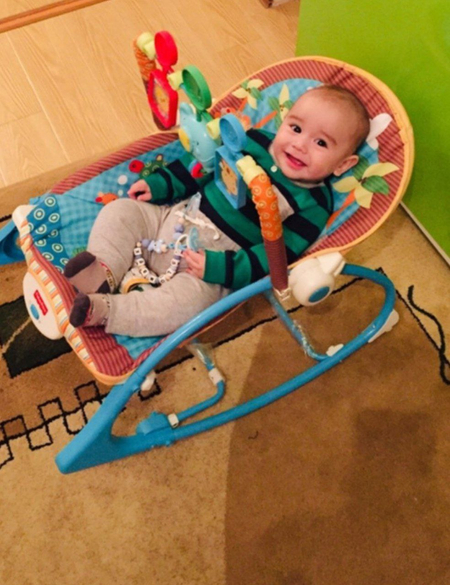 Кресло качалка Fisher price