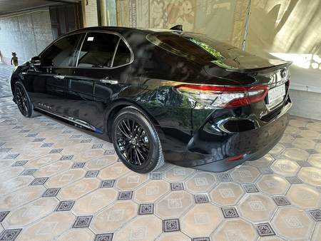 Toyota camry hybrid