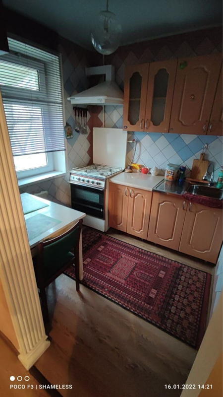 Чиланзар 9 й квартал.  2 х комнатная аренда 350$