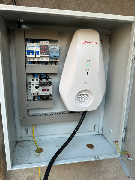 Elektrik ishlarini qilamiz