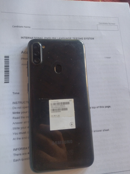 Samsung A11, holati yaxshi