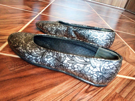 Новые туфли Томис(Румыния) без каблуков.Разм 38-39