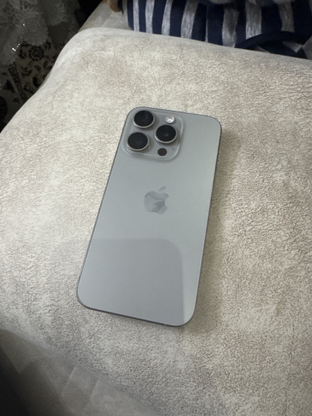 Iphone 15 pro 128 gb