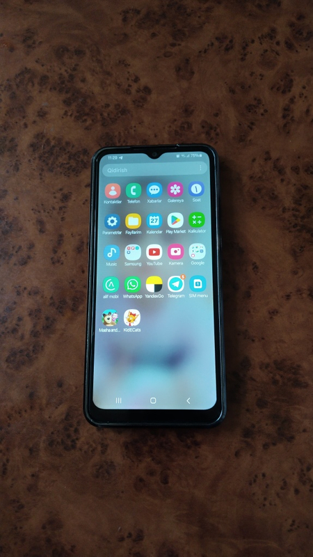 Samsung a4 srochna sotiladi