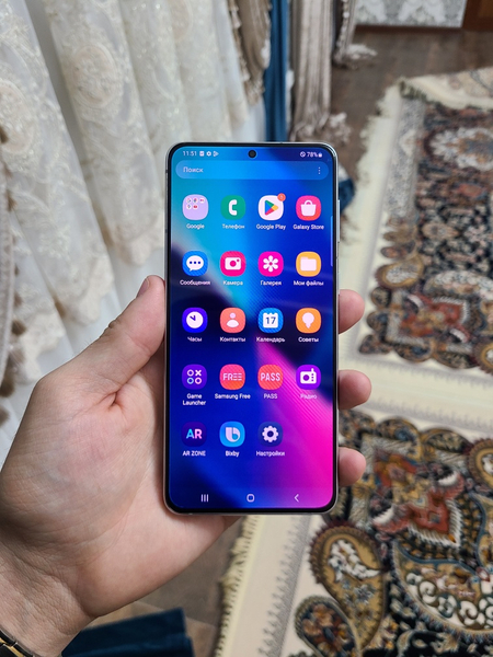 Срочно Samsung S10 plus 5G 256gb телефон отличном состоянии