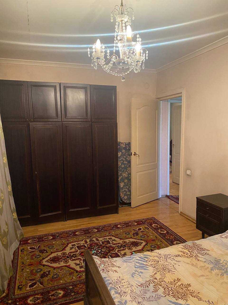 V5200 квартира 3/1/4 Текстильный, Аския рынок Яккасарай 80м2