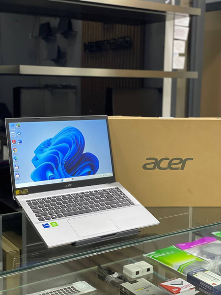 Acer aspire Core 5