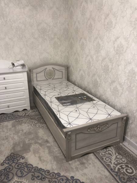 Односпалная кровать