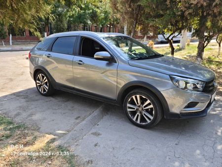 LADA Vesta SW Cross 1.8