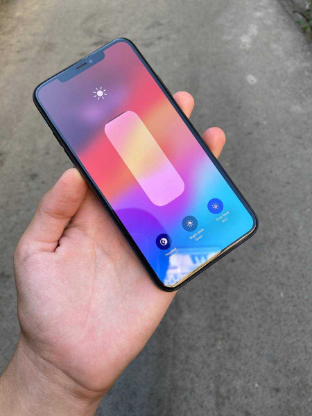 iphone 11 pro ...