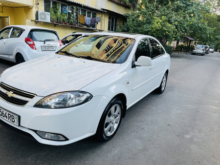 Chevrolet Jentira Elegant plus