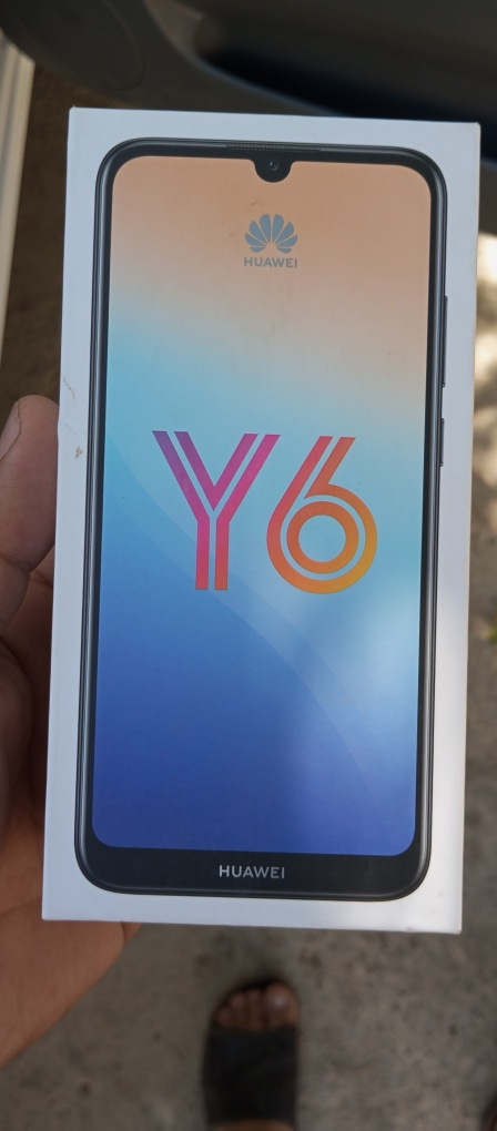 Huawei Y6 tezda sotiladi