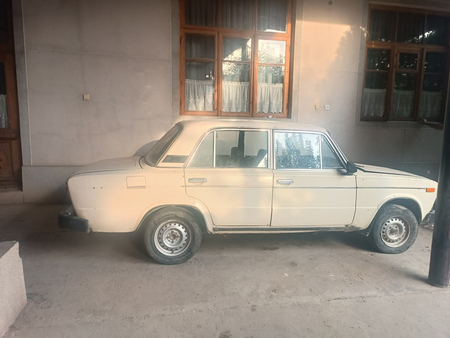 Jiguli 2106 sotiladi