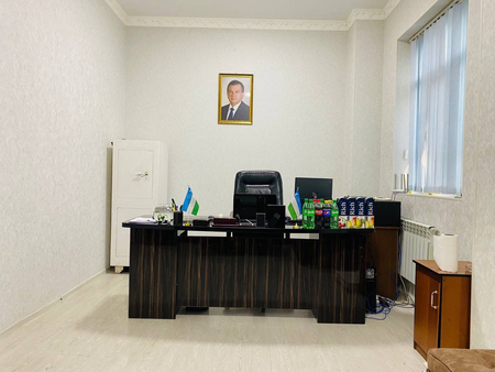 С мебелью Офис с доступом 24/7