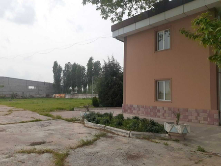 Срочно продаётся 19 га. промышленное здание в г.Чирчике!
