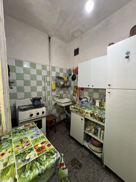 Срочно продаётся 2-х комн квартира в Куйлюк массив-5, 2/5/5