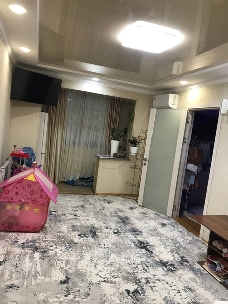 Продается квартира 2/3/4 балкон 1.5х3