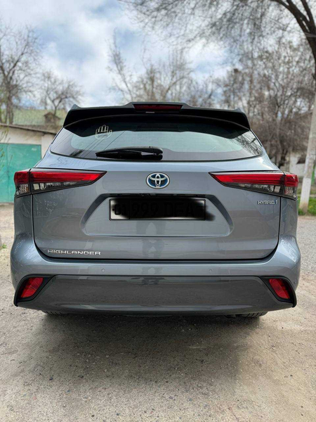 Продам Toyota Highlander Hybryd, 2021 года !