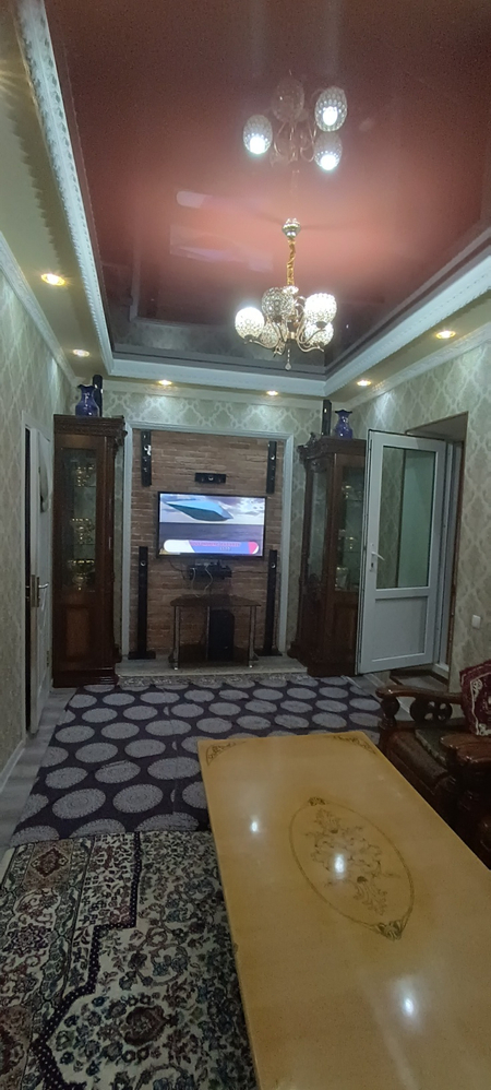 Продается дом 8 комнат, 2,3 сотки. Ор Транспортный институт