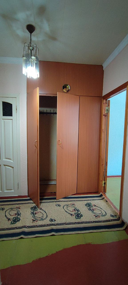 Сдаётся своя 2х кв 10 мкр, 3 этаж, ориентир Хавас
