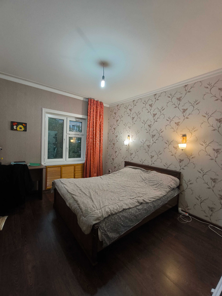 Продается квартира паркентский чизельный 4/3/4 улучшенка 90м²