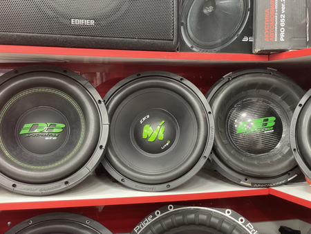 Kenwood 500w usilitel yegide