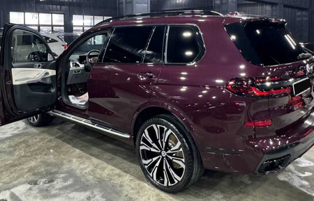BNW X7 xDrive 40i 2023 год