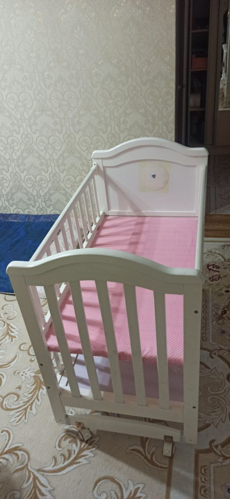 Детская кроватка,