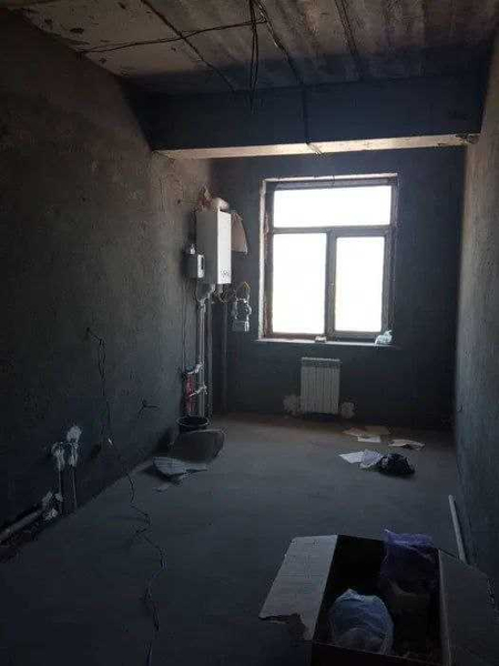 Яккасарай 2комн/8/10, 67м2, коробка, раздельный. Ор-р: 8 роддом