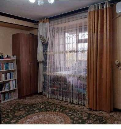 (К128450) Продается 4-х комнатная квартира в Шайхантахурском районе.