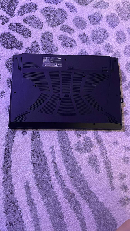 Игровой Ноутбук DREAM MACHINES, 16GB RAM, (Б/У, Идеальное состояние)