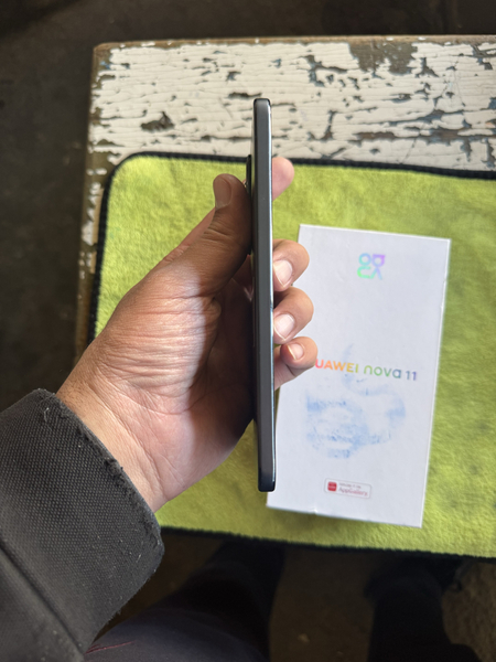 huawey nova 11 pamit 8.256g holati ideal karopka dak bor