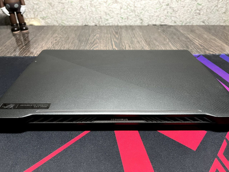 Срочно продается ноутбук ASUS ROG ZEPHYRUS G14
