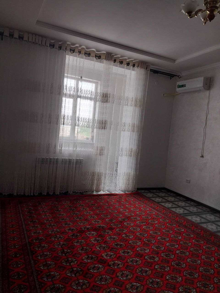 Квартира ижарага бериледи Орайлык базар касында