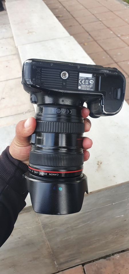 Canon 6d 2 та бодий 1 та 70-200 объектив 1 та 24-105 объектив + спишка